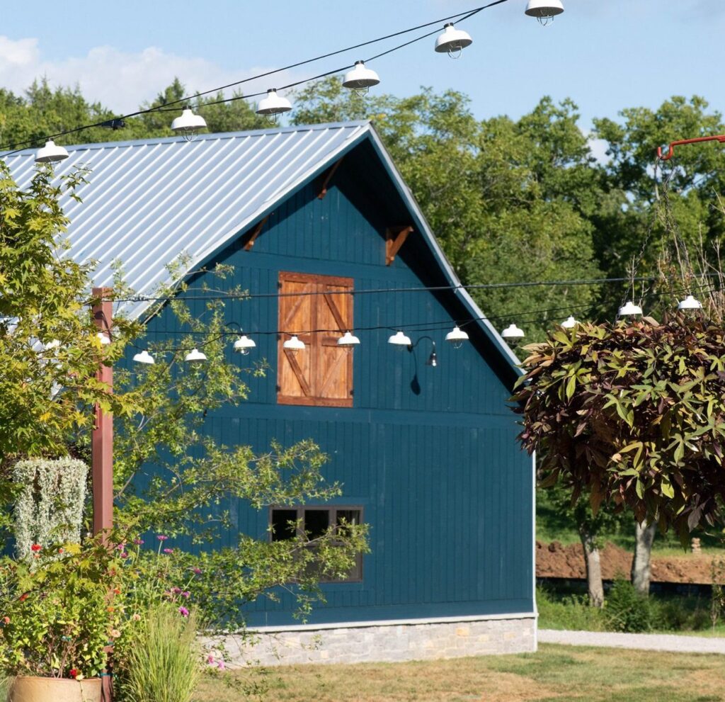 LIVE AUCTION: Five Nights at the Brand New and Exclusive Southall Farm ...